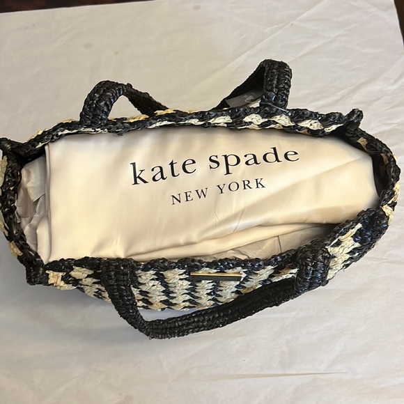 kate spade | Bags | Kate Spade High Tide Striped Crochet Raffia Medium ...
